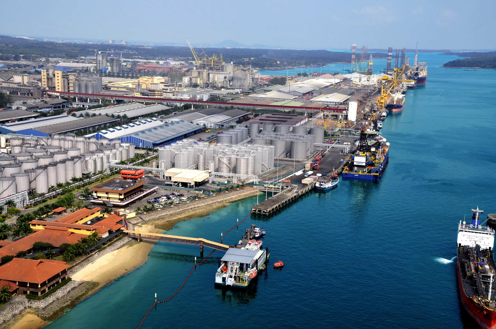 Malaysia Johor Port Authority - IALA